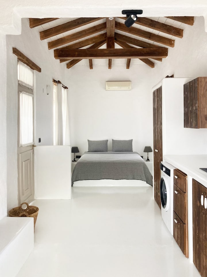 Palma Alaçatı - Upper Floor Home With Large Patio - Alaçatı