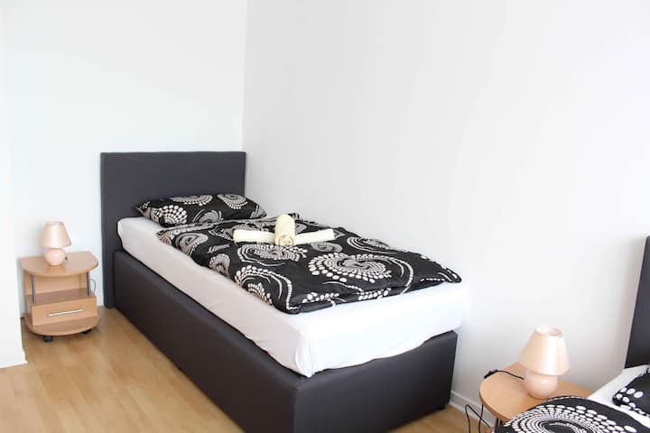 2 Zimmer Ferienwohnung 2.og - Kassel