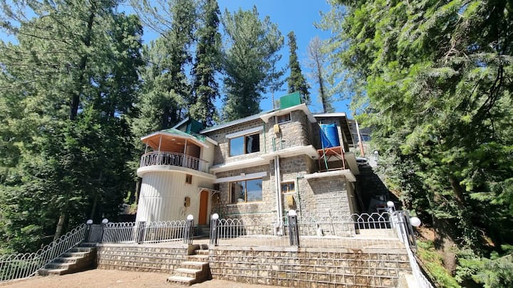 Nathia Gali Vacation Rentals & Homes - Khyber Pakhtunkhwa, Pakistan ...