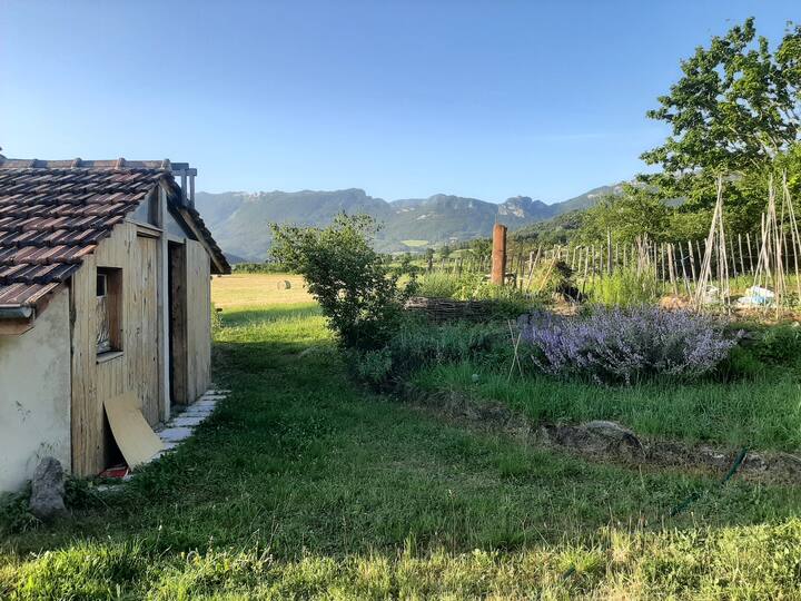 Chambrette Dans Cadre Naturel - Crest