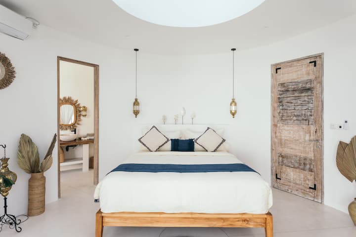 Tiny Villa Deluxe • Private Pool • 600m Beach - Canggu