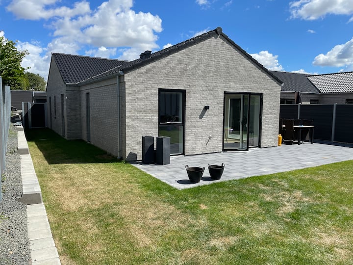 Nybygget Rækkehus I Himmelev Tæt Ved Skoven - Denmark