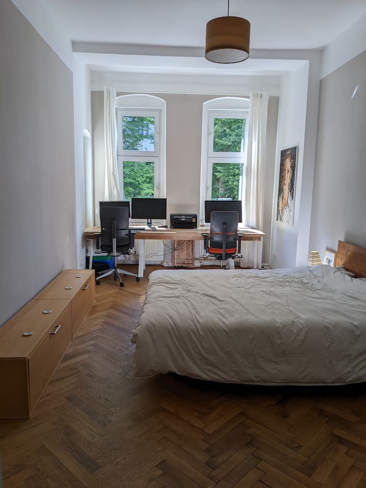 Spacy Altbau Flat In Charlottenburg For Long Stays - Berlín