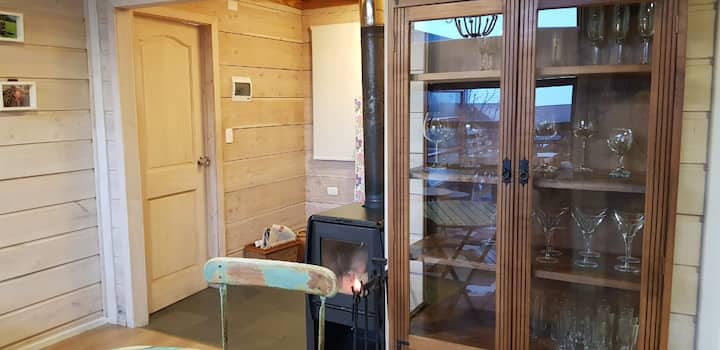 Acogedora Casa De Invitados Con Chimenea Interior - Lago Ranco