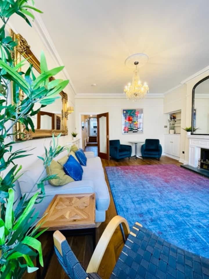 Stunning Royal Mile 2 Bedroom Apartment - Edimburgo