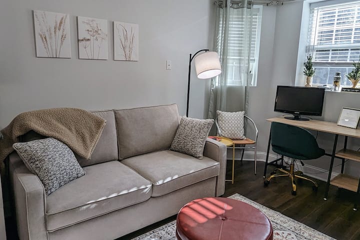 Comfortable 3-bedroom Garden Unit In Chicago - Chicago, IL