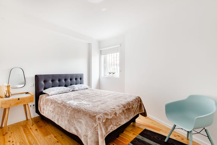 Lovely Room With External Private Bathroom - Porto, Portugal