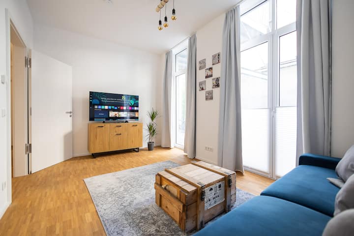 Banksy Suite | Eselsbrunnen | Oldtown | Kitchen - Halle (Saale)