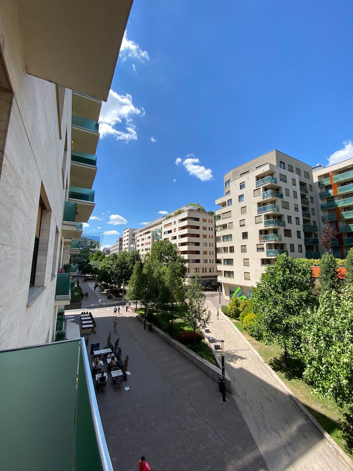 Corvin Studio With Ac - Mid/long Term Available! - Budapest