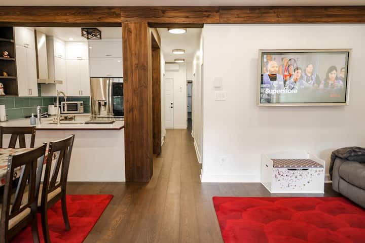 Belle Maison à Homa à Côté De La Promenade Ontario - Laval, Quebec, Canadà