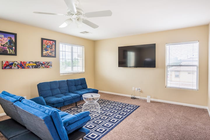 Pool 4bdrm 2.5bath North Cannabis Friendly - Electric Daisy Carnival (EDC Las Vegas)