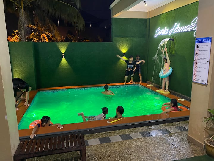 Suria 1 Jb 5br With Private Pool - Johor