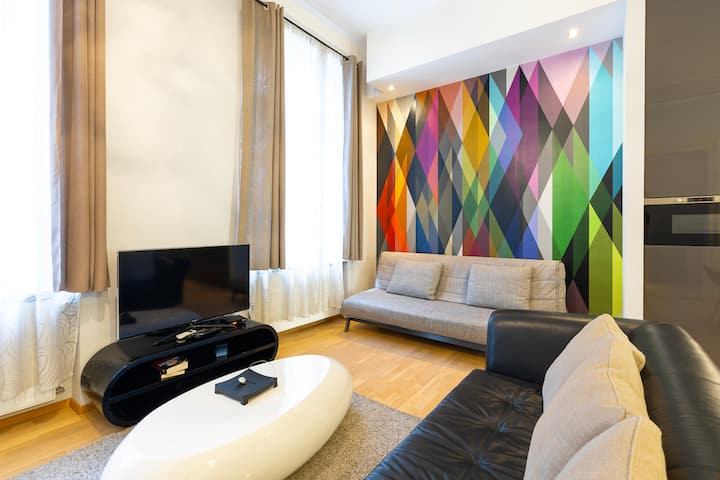 Luxury Flat W/ Spacious Livingroom At Opera House - Budapest