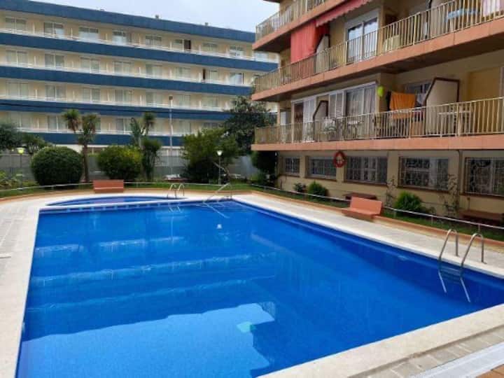 Fantástico Piso Con Piscina En Corazón De Fenals - Lloret de Mar