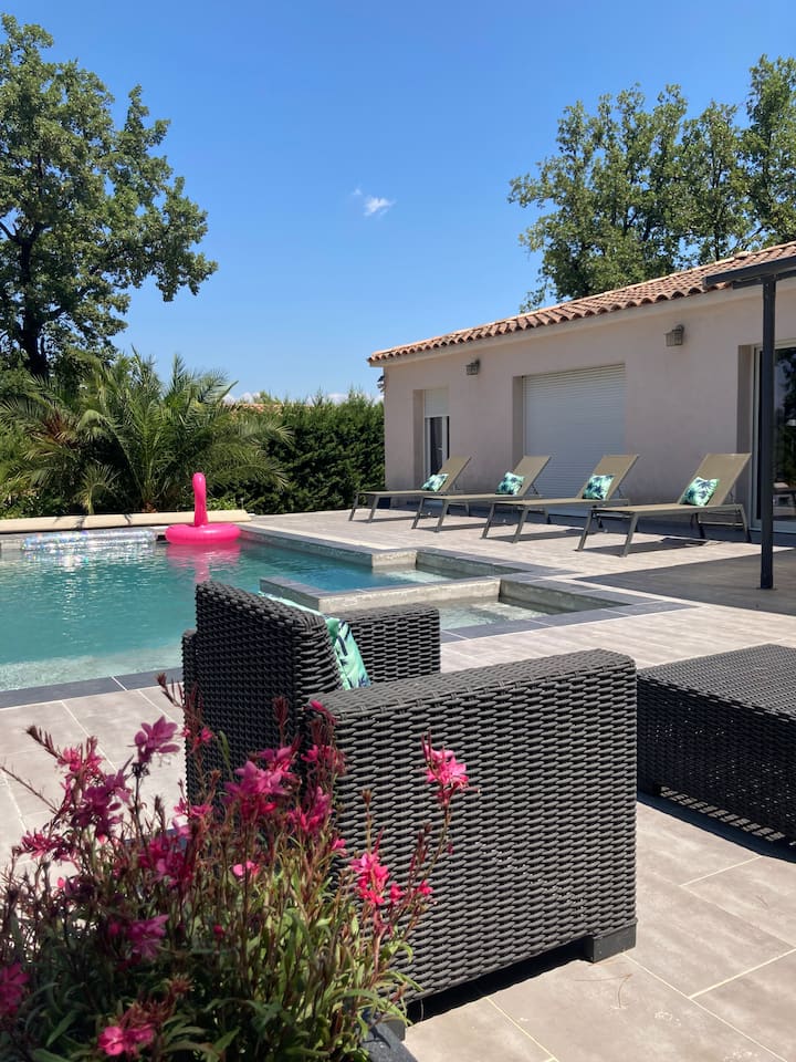 Magnifique Villa Moderne Avec Piscine - Brignoles