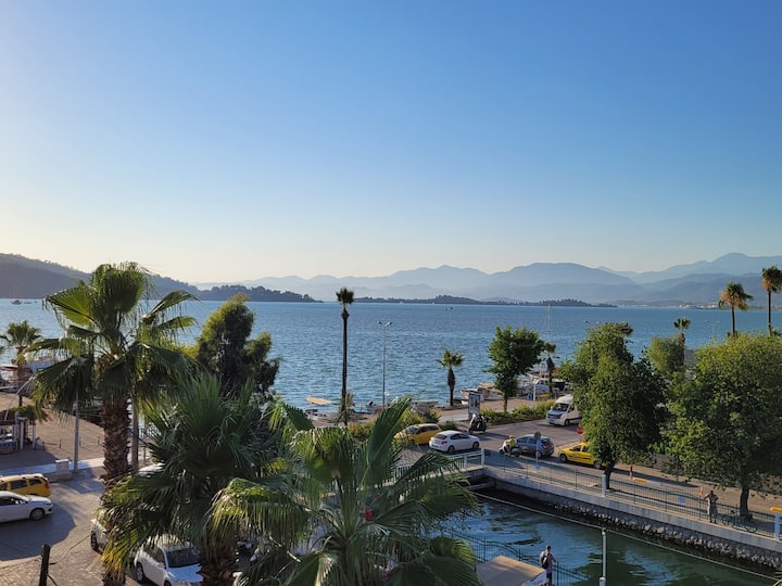 Fethiye Merkez Muhteşem Manzaralı Ahşap Kaplamalı - Fethiye
