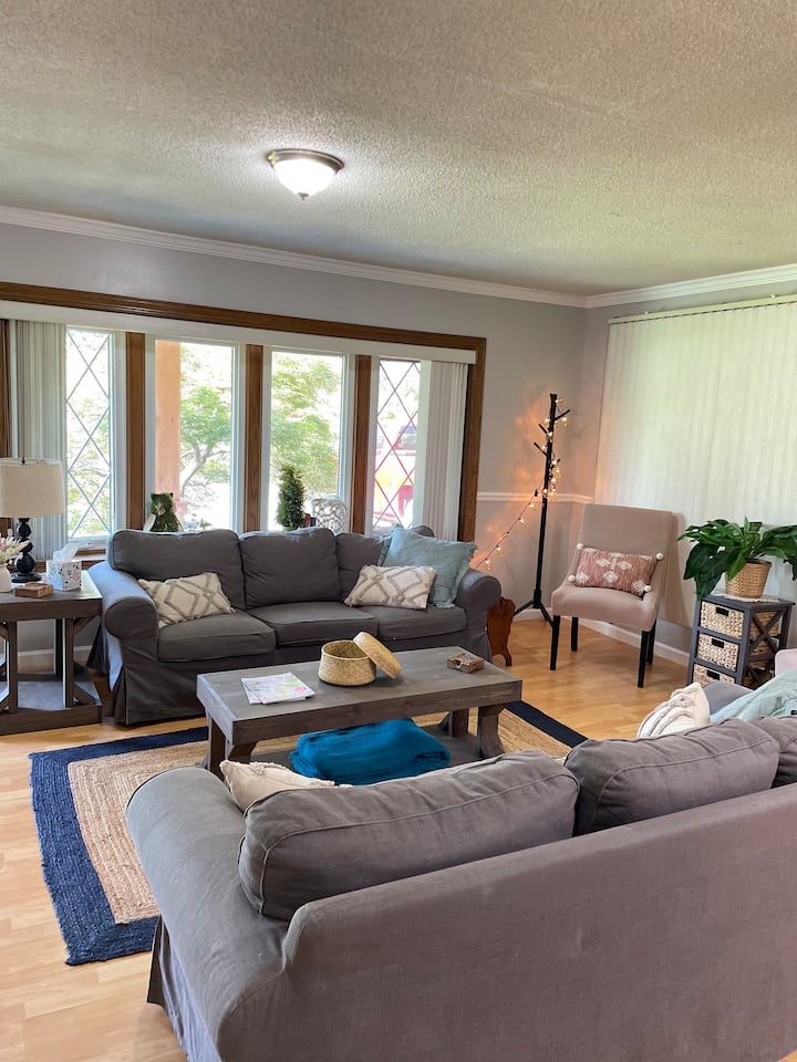 Simple And Cozy Home. Convenient Location. - Chickamauga Lake, TN