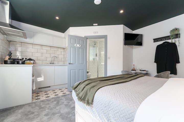 Executive Studio • Laundry Onsite & Fast Wifi - Southampton