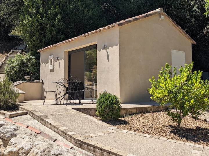 Petit Gîte Avec Piscine, Situation Exceptionnelle! - Le Thor