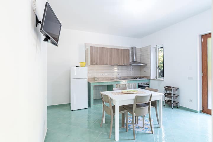 Holidayhouse Palinuro(sa) 600m Far From The Sea - Centola