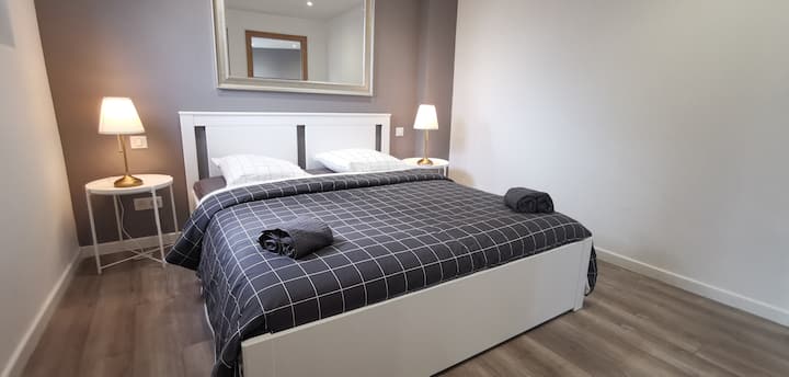 Appart Chaleureux Mulhouse – 4 Pers, Parking - Mulhouse