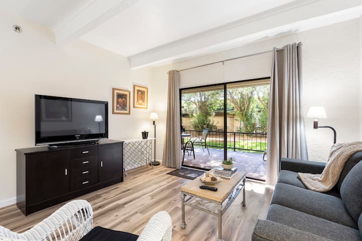 Beautiful Condo In Scottsdale! - Scottsdale, AZ