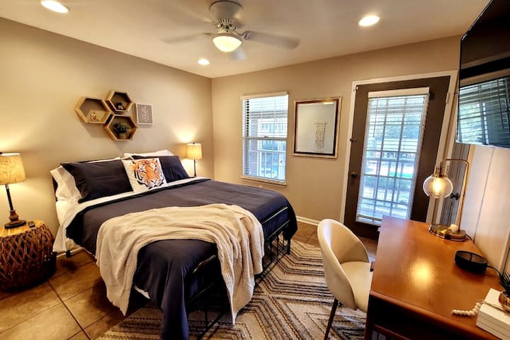 Where The Tigers Stay - Walking Distance To Campus - Clemson, SC