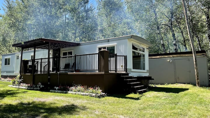 Cozy 35 Acre Waterfront Property With Cabin - 曼尼托巴