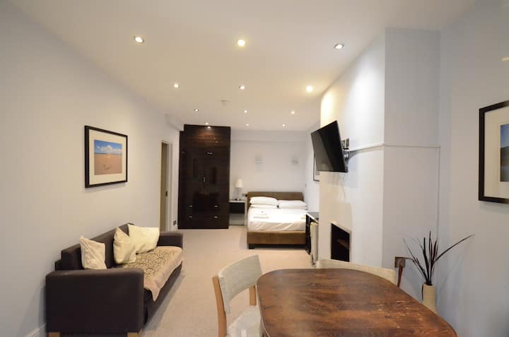 Lovely Double Studio Central London, Lower Ground. - Marylebone