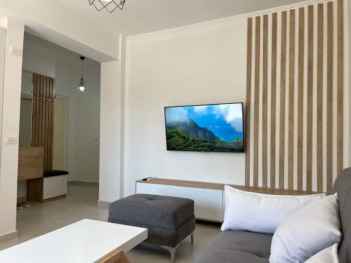 Lovely 1-bedroom
Apartment Near The Sea - Qerret