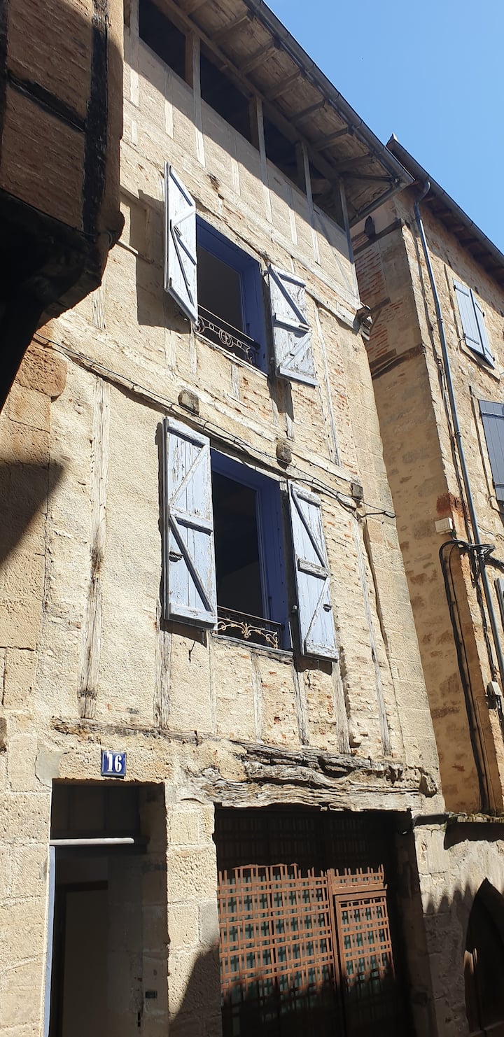 Figeac, Agréable Maison De Ville Avec Balcon - Figeac