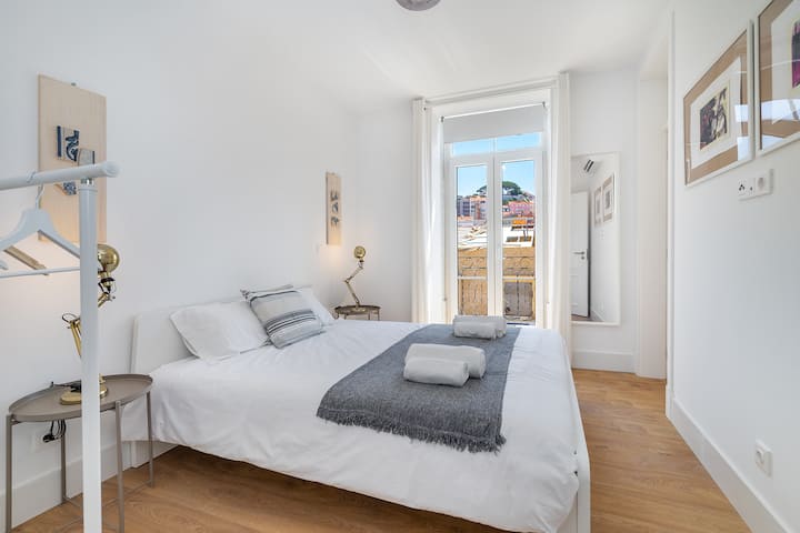 Modern Apartment W/ Lisbon View By Soulplaces - Lisboa