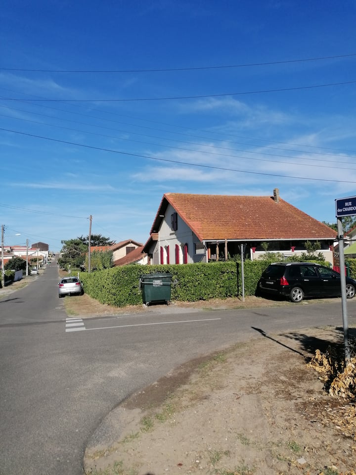 Maison Au Bord De L'océan Avec Parking Gratuit - Mimizan
