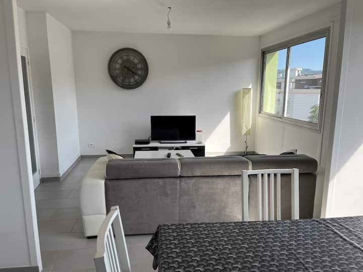 Appartement F3 Sympa Et Calme à Clermont-ferrand - Clermont-Ferrand