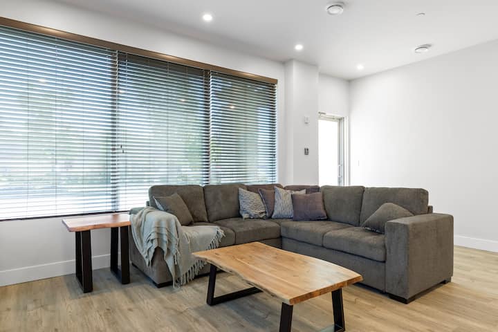 Unit 1 3-bdrm Daily/monthly Rates Available - Parksville