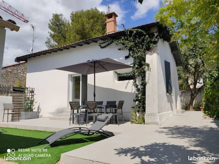 Jolie Maison Contemporaine,  Centre De Montpellier - Montpellier