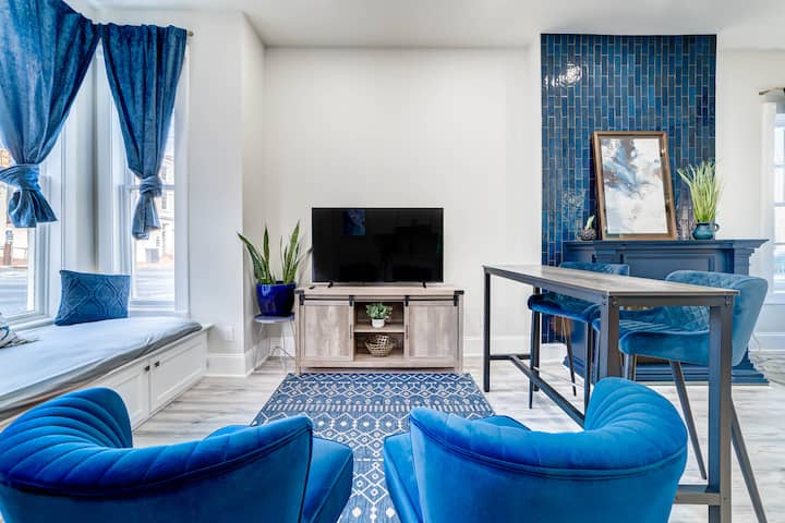 Old Town Alx Studio Retreat , King St: .1 Mi - Alexandria, VA