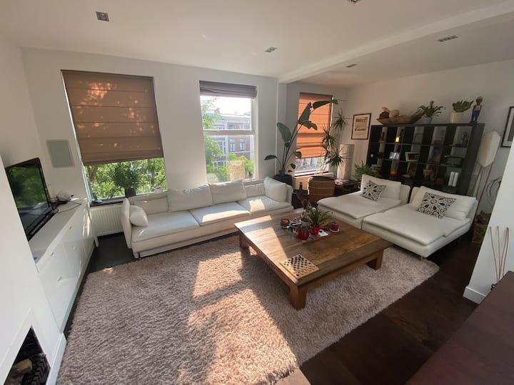 Exceptional 3-bedroom Loft | >1wk Equals Discount - Scheveningen