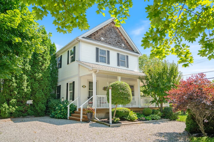 John&gate King Suite 01,unique Wrap Around Porch - Niagara-on-the-Lake