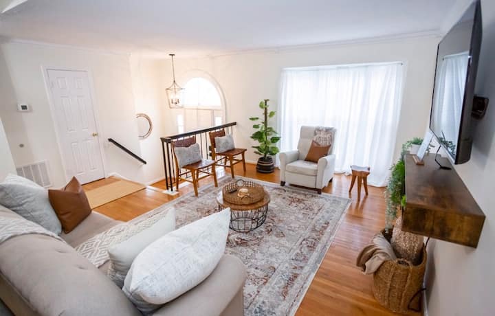 5⭐️ Serene&spacious Central Dmv Location W/king Bed - Columbia, MD