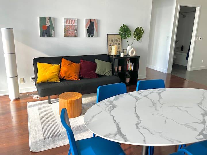 Lovely 3-bedroom Condo By The Lake! - Toronto