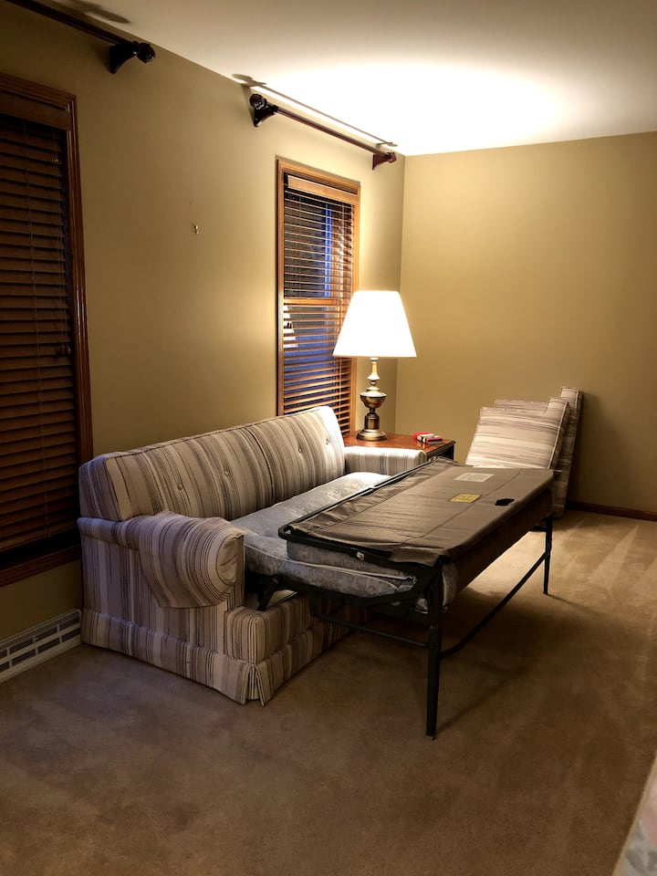 Cozy 4 Br Home Close To Airventure & Osh Truck - Oshkosh, WI