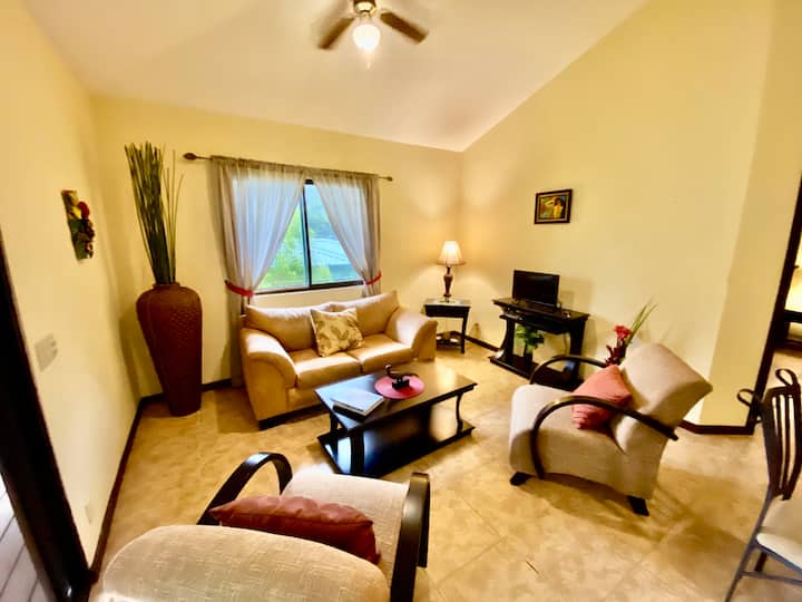 Villa 1b Toucan Valley Jungle Resort - Palmar Norte