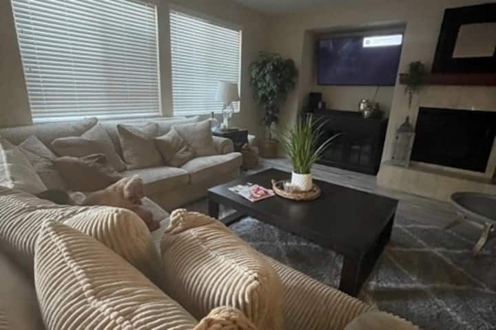 Spacious 5 Bd Home In The Heart Of Wine Country - 무리에타