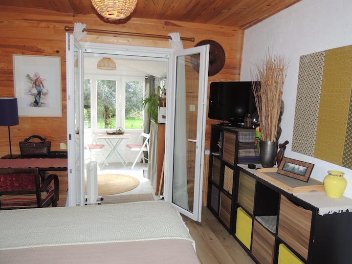 Studio. P'titdèj Seulement Pour Séjour D1 Nuit - Questembert