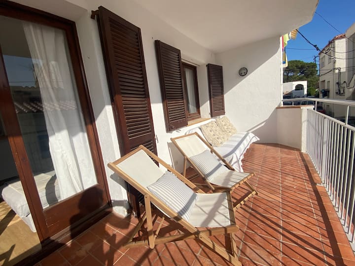 Precioso Apartamento En El Pueblo Con Terraza - Colera