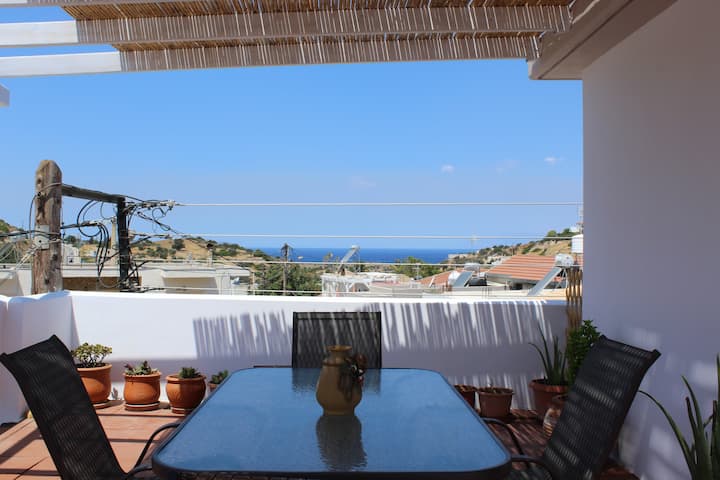 Dimokritos Apartment - Pitsidia