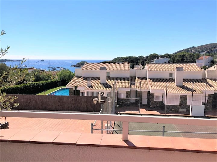 320-apartamento Reformado Con Vista Al Mar - Cadaqués