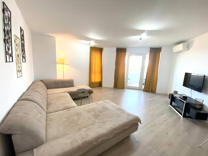 Golden Penthouse,rebreanu Residence, Free Parking - Temišvar