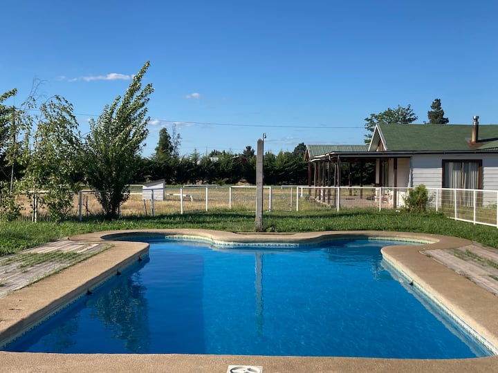Quillón!!.. Exclusivo Lugar, Cabaña Con Piscina!!. - Quillón